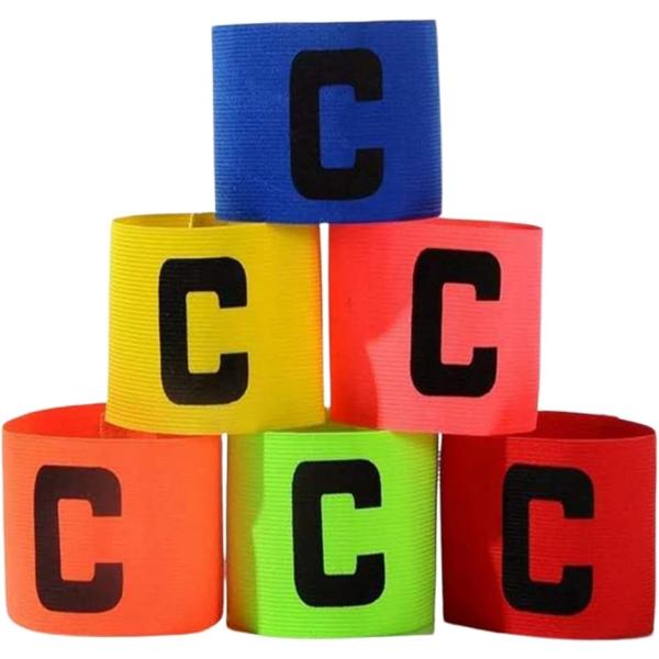 「アームバンド」キャプテンマークで目立つ。鮮やかな色のアームバンドで群衆の中でも目立ちます。鮮やかなカラーリングで視認性が良いキャプテンマークです。「お手入れ簡単」弾力性のあるナイロン生地でシワになりにくくお手入れが簡単です。ナイロン製の腕...