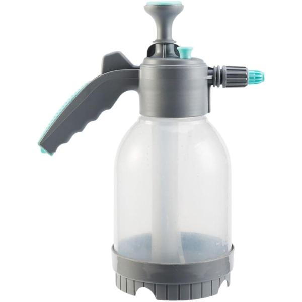 「電源不要コスパ抜群」ハンディ高圧洗浄機と言われている加圧式ポンプ噴霧器です。ハンディタイプで持ち運びでき電源や配線も不要。加圧された泡や水が噴射し出てくる仕組みです。持ち運べるサイズなので手軽にどこでも使うことができます。持ち手グリップは...