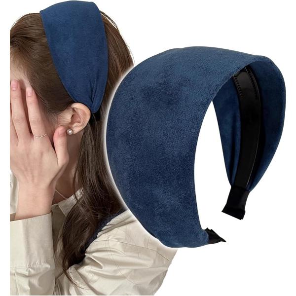 バリエーションコード : 2B9SRH33LC「大人かわいいシックなデザインのヘアバンド」スウェード風素材の落ち着いたデザインのカチューシャ。ソフトな付け心地で使いやすく、一つ加えるだけでトレンド感のあるヘアスタイルに大変身。「手軽にかわい...