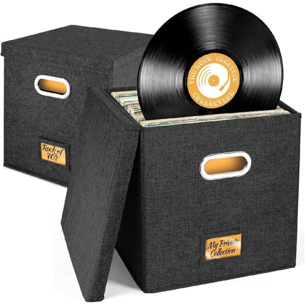 バリエーションコード : 2B9JKPHVU2「レコードケース」このレコード専用ケースは、1個のケースで最大約70枚のレコードが収納可能。約40〜50枚の収納であれジャケットをめくりながらの収納が可能です。2個セットで合計最大約140枚のレ...