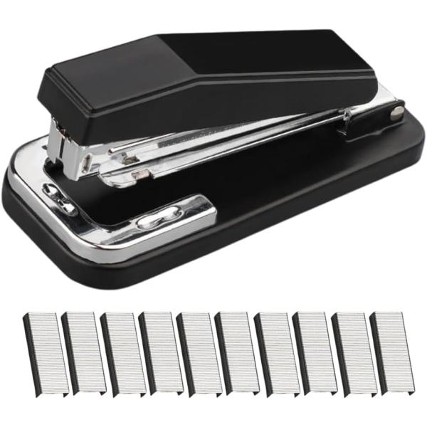 バリエーションコード : 2B9P95PLOD「効率的で使いやすいホチキス」360度回転する設計で綴じる方向を自由に調整でき、ページの折り込み部分にも正確に針を打ち込めます。そのため効率よく作業を進められます。「頼れる力」最大25枚の紙をま...