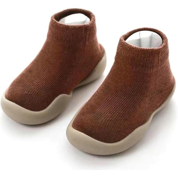 バリエーションコード : 2BJ4QL1NUL＊「素材」表地: コットン、ソール素材＆裏地: 熱可塑性ゴム＊「ヒールのタイプ」 フラット＊「 安全性 」軽くて柔らかいからファーストシューズに選ばれる履きやすさ。靴を履くのを嫌がる赤ちゃんでも...