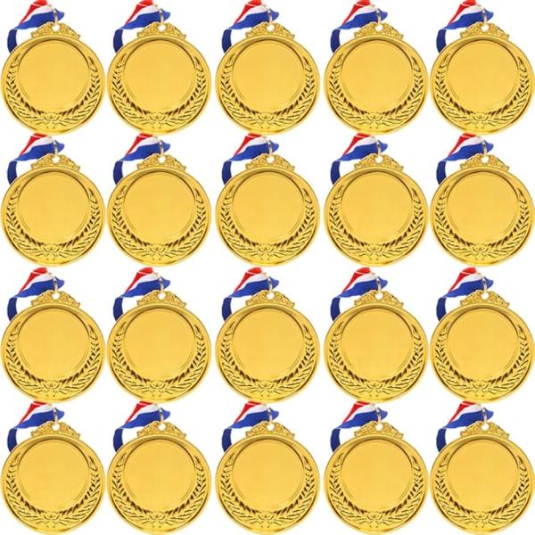 「お得な20点セット」お得な20点セットですので、まとめ買いしたい方やたくさん必要な方におすすめです。「高級感や重量感のある金メダル」本製品は亜鉛合金を使用しているため、プラスチック製とは異なり重量感があり、より高級感があるメダルになってい...