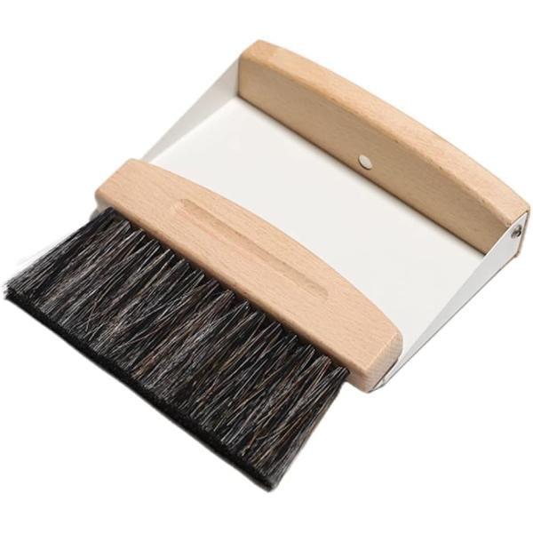 バリエーションコード : 2BJF6822H2「サッと手軽に」チリトリもセットだから、気になるくずもササっと回収。テーブルをいつもきれいに保てます。「ピタッと収納」ほうきとチリトリはマグネットでピタッとくっつき、どんな置き方でもはぐれずスリ...