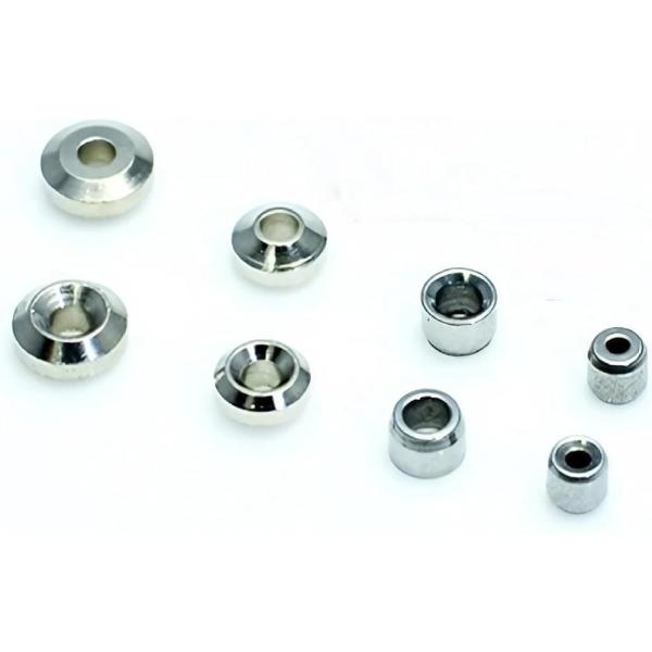 排熱穴向けメタルパーツセット。1.6mm、2.0mm、2.5mm、3.0mmを各15個、合計60個のセット。ゲート処理不要で作業時間大幅短縮、精度抜群のディテールアップが可能。初心者も簡単取り付けできます。シルバーカラーでそのままクール。ガ...