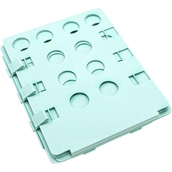 「洋服をいつでも綺麗に」いつもかさばりがちな衣類をお店のように綺麗に折り畳むことができる洋服たたみボードです。衣類を重ねて収納している、折りたたむ時間がない方、綺麗に衣類を畳み整理整頓をしたい方にオススメです。「収納力アップ」洋服たたみボー...