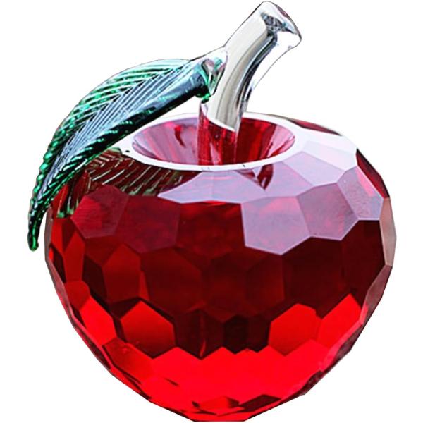 バリエーションコード : 2B2P21TFQK・リンゴ型人工クリスタル、1個です。・太陽光に当てるとキラキラとしてとても綺麗なリンゴの置物です。・インテリアとしてもかわいいので、リビングの棚や玄関などに飾っても癒されます。