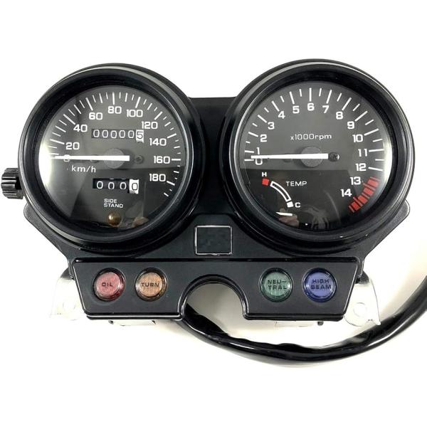 JADE/ジェイド250 MC23 92-95年の専用設計でアッセンプリーのスピードメーターです。カプラーは後期型メーターの6ピンが2個の仕様になります。取付は純正品を外してそのまま交換できます。「全体サイズ」（約）：23 cm x 15 ...