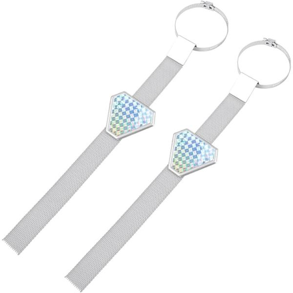 バリエーションコード : 2BJOPW6YPI冬には欠かせない、車の静電気除去対策に。反射板付きのアースベルトです。自動車に溜まった静電気を地面に放電してくれます。冬場の静電気の「バチッ」を対策したい方、車移動が多い方、静電気が溜まりやすい...