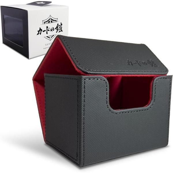 バリエーションコード : 2BJGSW3FTW「強いデッキに鎧を纏わせよ」選りすぐった強いデッキには特製ケースを纏わせよう。トレーディングカードを公式1重スリーブに入れた状態で約120枚収納できます。「個数、サイズ」 カードの鎧 デッキケー...