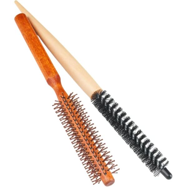 「短い髪のセットに」ラウンドスタイリングヘアブラシは、持ちやすく柔軟性に優れた木製ハンドルと、頭皮に優しい極細ナイロン毛を組み合わせた、耐久性抜群のロールブラシセットです。静電気が起きにくい極細ナイロン毛を採用しているため、忙しい朝でも素早...