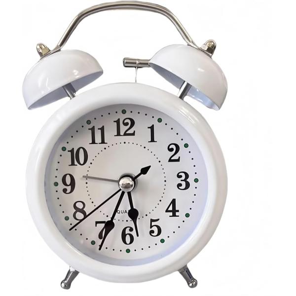 バリエーションコード : 2BR6SNH4JX「目覚まし時計 アナログ ベル 大音量」この置き時計は、絶対起きれる目覚まし時計です。このおしゃれな振動 目覚ましは、ツインベルなので、左右のベルを叩くハンマーがあります。うるさい目覚まし時計の...