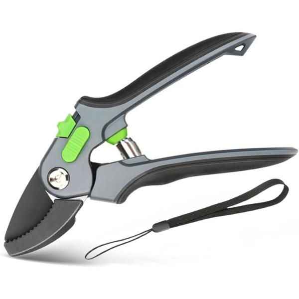 バリエーションコード : 2BR8PK6POI「年間4.6万個出荷。驚異の切れ味を誇る万能・プロ選定モデル」 高炭素鋼SK5刃を採用し、最大切断径35mmを実現。独自のテコ原理により、従来の剪定鋏では苦労した極太の枝や硬いPVCパイプも、ま...