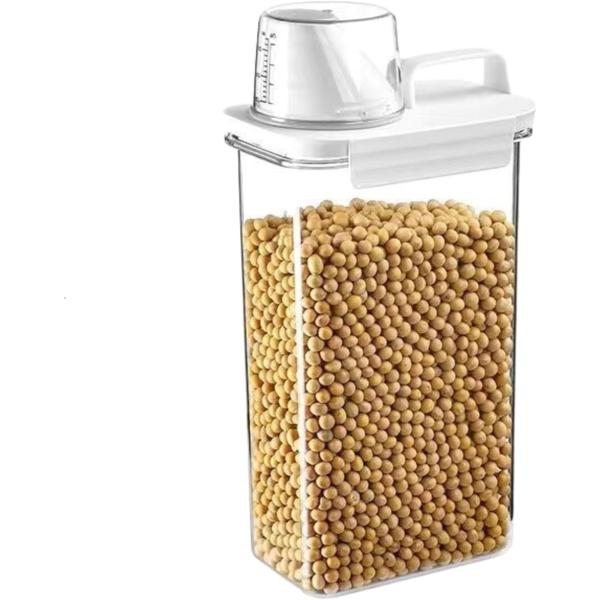 「使い勝手のよいペットフードストッカー」 シンプルで扱いやすい設計のペットフード保存容器。キャットフードやドッグフードの保管に最適で、片手でも持ちやすく給餌がスムーズに行えます。無味・無臭・無毒のPP素材を使用。透明タンクでフードの残量を一...