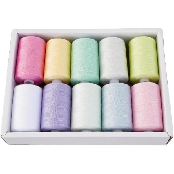 バリエーションコード : 2BUTSJLVLPこのポリエステル製の糸は、10巻セットで合計9000mもの長さがあります。様々な色があり、布地に合わせやすく、大物制作やたくさん使う方におすすめです。縫製、工芸、裁縫、ステッチング、オーバーロッ...