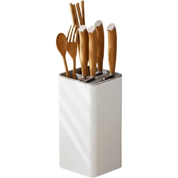 「縦型ですっきり置ける」縦に包丁を収納する形なので、キッチンの作業台やシンク横など、限られた場所にも置きやすいデザインです。横に広がらず、調理スペースをできるだけ広く使えます。毎日使う包丁を手の届く場所にまとめて置けるため、料理の準備や後片...