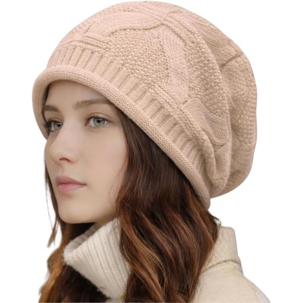 バリエーションコード : 2BRJDCKRJ4表地は柔らかなケーブル編み、裏地にはふわふわのフリースを採用。頭全体を優しく包み込み、冷たい風をしっかり遮断。耳まで暖かく、寒い季節の通勤や外出に欠かせない防寒アイテムです。柔らかく伸縮性のある...