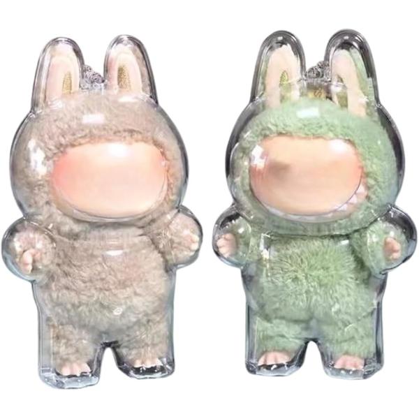 「クリアケースで展示も楽しめる」透明度の高いクリアケース仕様。お気に入りの表情やデザインをそのまま見せながら保護でき、コレクション展示用としても最適です。「汚れ防止でしっかり保護」汚したくないですよね？ホコリや汚れからガード。お部屋保管はも...