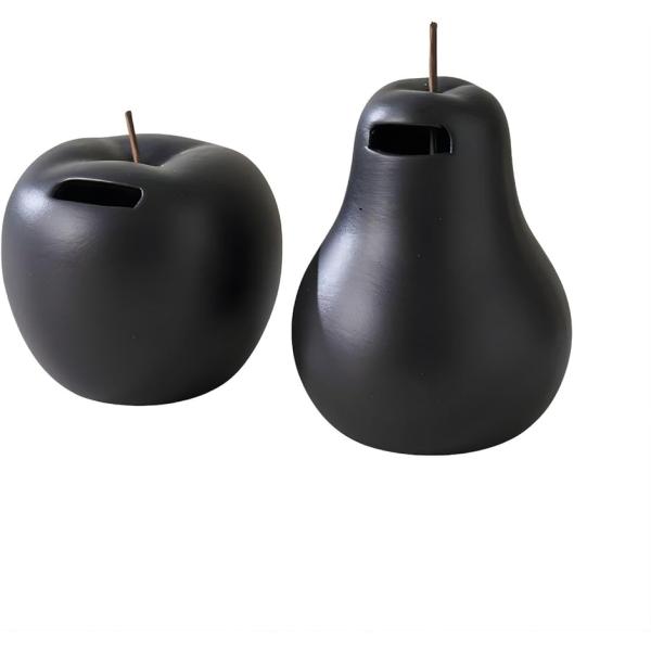 バリエーションコード : 2BRRS9CVYQ「貯金箱 インテリア 雑貨」は、お部屋に溶け込む洗練されたフォルムと、陶器の柔らかな質感が魅力の「リンゴ＆梨 2個セット 貯金箱」になります。インテリアとして楽しみながら、スマートに貯金を始めま...