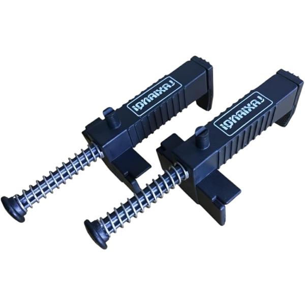 「強力グリップで安定固定」 水糸クランプ水平器はブロックや木材など多様な下地にワンタッチでしっかり固定でき、強力なコイルバネと滑り止め構造により、角度や位置がずれにくく精密なレベル出しを実現します。「簡単装着で作業効率アップ」 使いやすいク...