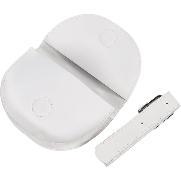 バリエーションコード : 2BRU4LUYO4「距離計もスマホも。あきれるほどの収納力」 「距離計を腰に下げると邪魔…」「カートにスマホを忘れる…」そんな悩みをこれ1つで解決。ボール3〜4個はもちろん、レーザー距離計（計測器）やスマートフォ...