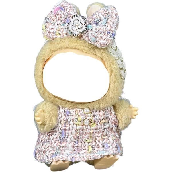 バリエーションコード : 2BRU9F1N01ラブブ用のワンピース・ヘアアクセサリーのセットです。おしゃれに着せ替えれば、写真撮影やお出かけがもっと楽しくなります。SNS映え間違いなしの可愛さで、つい持ち歩きたくなる推し活・ぬい活の必須アイ...