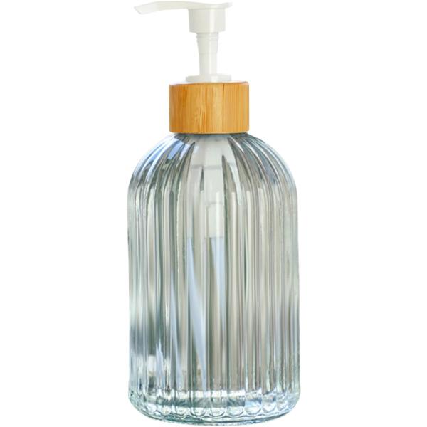 バリエーションコード : 2BURG8IOC9「木とガラスが織りなす上質な佇まい」 天然木の蓋と透明なガラスボトルが美しく調和したデザイン。自然素材ならではのやさしさと洗練されたシルエットが、洗面台やキッチンを引き立てます。「空間になじむミ...