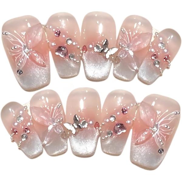 バリエーションコード : 2BU1YW91VP「軽くて薄い、リアルな美しさ」自然な光沢と透明感を持つネイルチップは、まるで本物の爪のような仕上がり。軽くて薄い作りなので違和感が少なく、長時間つけても快適に過ごせます。手元を華やかに彩りながら...