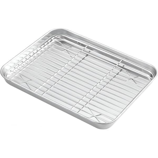 バリエーションコード : 2BU35QH11W「下ごしらえから油切りまで。調理がはかどるバット」切った食材の一時置き、粉つけや衣つけなどの下ごしらえ、そして揚げ物の油切りまで。調理の一連の流れをこのバット一組で完結でき、作業スペースは常にす...