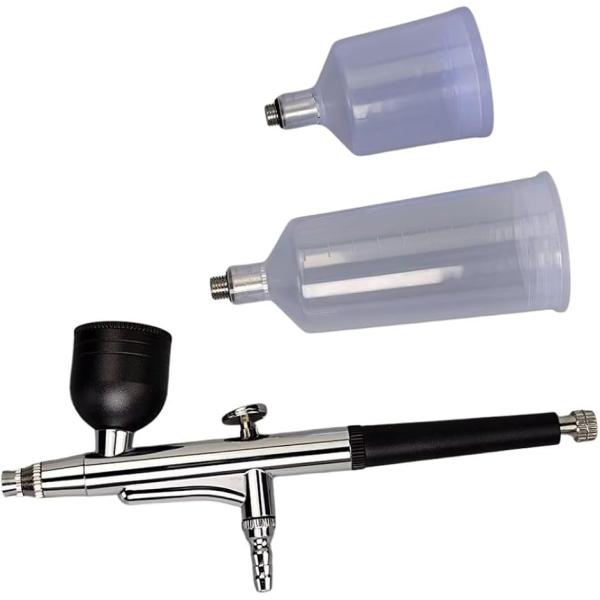 「シングルアクション式」操作はワンアクションで簡単。初心者でも扱いやすく、ネイルや模型塗装に最適です。安定した噴霧でムラなく均一な塗装が可能です。「0.3mmノズル口径」細かい霧状での塗布が可能な0.3mmノズル。繊細なグラデーションや細線...