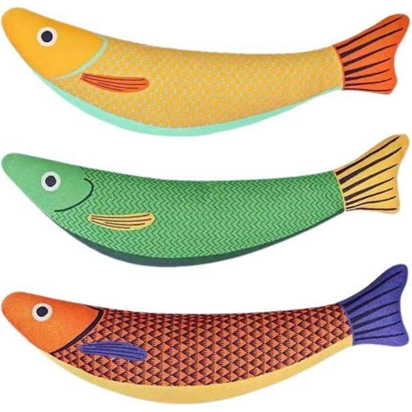 「飽きずに遊べる」3色のかわいい鯉おもちゃがセットに。遊び方いろいろで猫ちゃん大満足。「遊びながらストレス発散」細長い魚型は猫のキック本能を刺激。楽しさ倍増の形状設計。「刺激たっぷりの設計」カサカサ音とフワフワ素材が、猫ちゃんの五感を刺激し...