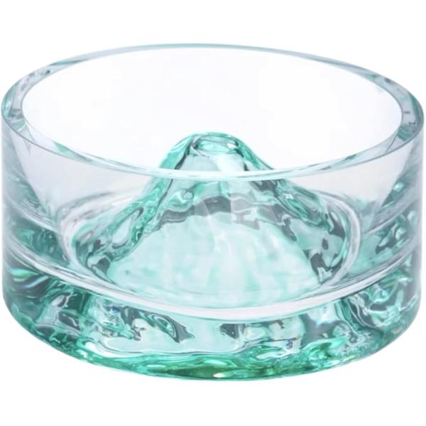 バリエーションコード : 2BU6LOFW3V「美しい富士山型クリスタルガラスの水入れ」ハムスター用水入れは透明感のあるクリスタルガラス製で富士山型のデザインが特徴的な小動物向けウォーターボウルです。水を入れると富士山の輝きが際立ち美しい見...