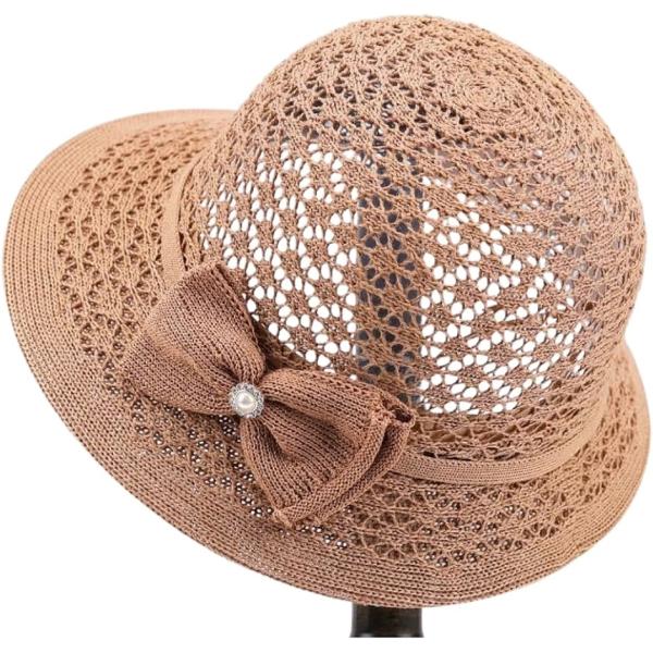 バリエーションコード : 2BU9191SYY・「通気メッシュで蒸れない」 かぎ針風メッシュ編みが熱を逃がし、真夏でも頭皮サラサラ。・「つば広xUVカット」 ぐるりつばが顔周りをしっかり日よけ。・「折りたたみOK」 ソフトニット素材でクルッ...