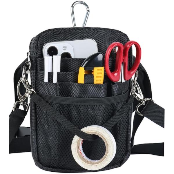 バリエーションコード : 2B4USCTC5W＊SSサイズマチUP版が登場。4cmマチ付き、11ポケットと多数の機能を兼ね備えた仕事用ウエストポーチ。「ダブルファスナー・縫製強化仕様 」メインポケットのファスナーをダブルファスナーにしました...