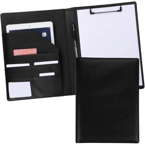 バリエーションコード : 2BUDCXJVXF書類を60枚しっかり保持できる強力クリップ構造。カバー素材はPUレザーと本革の選択式で、ペンホルダーは細めペンに対応したコンパクト設計です。会議・面談など人前で使う場面に相応しい上質な表面感。本...