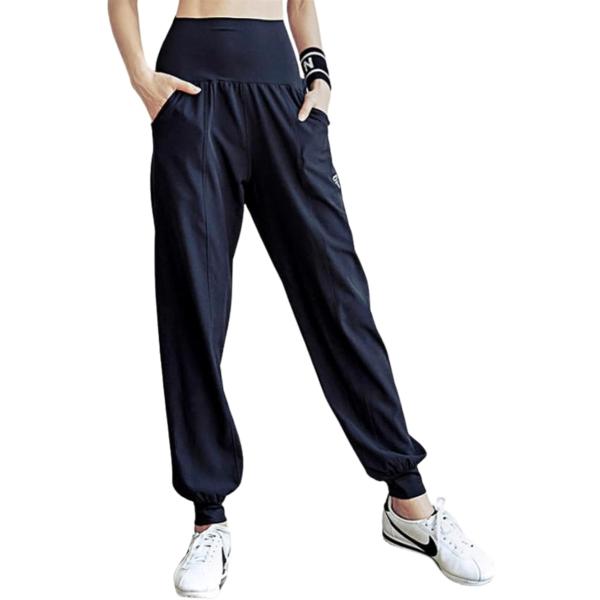 バリエーションコード : 2BUHU4TGFK快適素材：通気性・伸縮性に優れたジャージ素材のズボンで、運動中も快適な着心地。速乾性があり、汗をかいてもサラッと快適に。軽やかな履き心地で、長時間の着用でもストレスなく快適に過ごせるスポーツウエ...