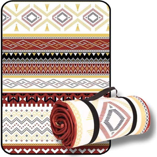 バリエーションコード : 2BUISKHR1Q「おしゃれなエスニック柄ピクニックシート」個性的なエスニック柄デザインが目を引く、おしゃれなピクニックシートです。クッションもあって300gと軽量なので、持ち運びも楽々。ピクニック、バーベキュー...