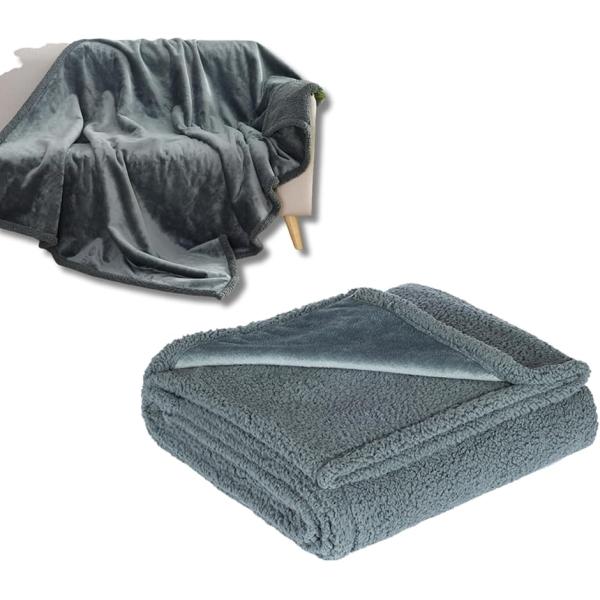 バリエーションコード : 2BUK9T84TI水をはじく素材で汚れやシミが付きにくいブランケット高品質なフランネルと極細ファー素材でふわふわ、もこもこ気持ちいい触り心地のブランケットオールシーズン使えるブランケット洗濯機で丸洗いできるブランケット