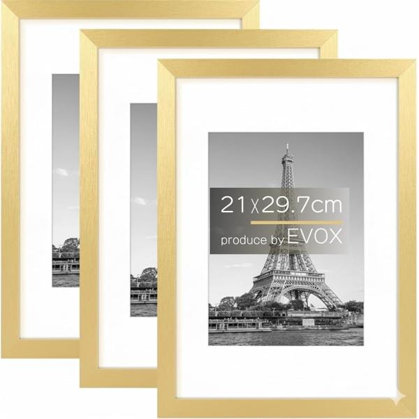 バリエーションコード : 2BULYNOTR9「A4サイズ対応の使いやすいフォトフレーム」A4（29.7x21cm）サイズに対応したフォトフレーム。賞状額や写真額縁、ポスターフレームとして幅広く使えます。大切な表彰状や記念写真を美しく引き立...