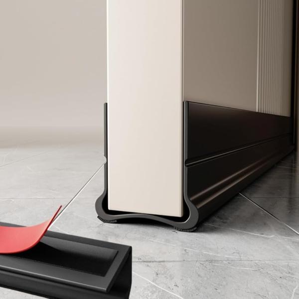 バリエーションコード : 2BUOTFORRG「すきま対策」内外を包むカバー形状と底部まで回り込む設計で、すきま風やほこり、虫の侵入を抑える構造。室内外の境目を穏やかに保ち、日常の小さなストレスを軽減します。「静音フェルト」底面の防音フェル...