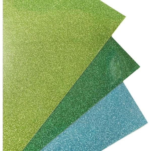 バリエーションコード : 2BUT8P919D家庭用アイロンで簡単に貼れる。キラキラグリッターの熱転写シートです。A4より少し大きめのサイズで、手軽にカット可能。Tシャツやバッグをおしゃれにアレンジできます。「カラー」黄緑、緑、青「サイズ(...