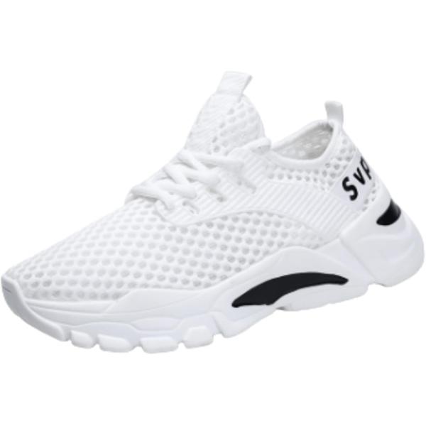 バリエーションコード : 2BUUHTNJNT(優れた通気性)このシューズは、通気性に優れたメッシュアッパーを採用しています。これにより、長時間の着用でも内部が蒸れにくく、特に暑い夏場でも快適に過ごせます。(軽量設計)シューズの軽量設計によ...