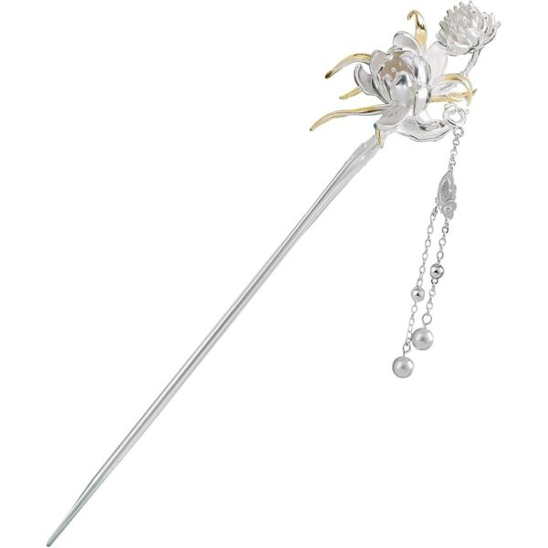 「神秘的な美しい簪」月の光を浴びて、たった一度だけ花開く月下美人。その神秘的な美しさを、銀と金のコントラストで表した芸術的な一本簪です。揺れるパールと蝶のチャームが、歩くたびに優雅な余韻を残し、あなたの後ろ姿をドラマティックに演出します。こ...