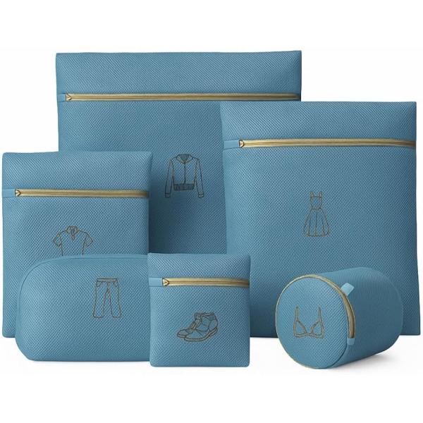 「洗濯ネット」小物から下着まで、用途に応じたサイズが揃った6点洗濯ネットセット。「ジッパー戻り防止」ジッパーの戻りを防ぐ構造で、洗濯中にネットが開く心配ナシ。「ハニカムネット採用」クッション性のあるハニカム構造で、衣類をやさしく包み込む。「...