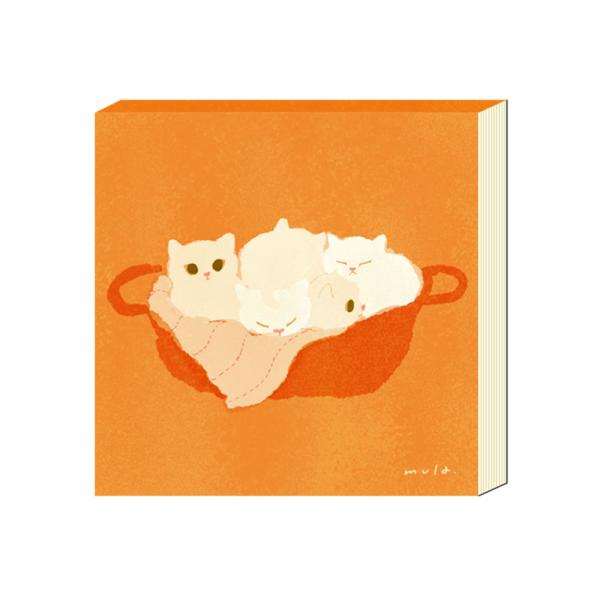 包装紙と同じ素材の紙を使用したメモパッドです。4種のイラストが25枚ずつ層になった100枚つづりになっています。懐かしい質感で温かみがあり、伝言メモや手帳のデコレーション、短いお手紙など幅広い用途でお使いいただけます。■mula何気ない日常...