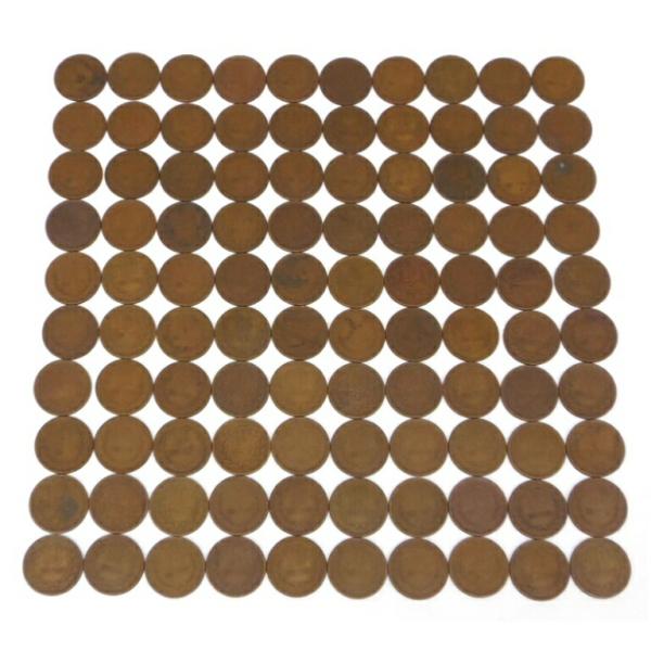 【商品名】: ギザ10 ギザ付き10円硬貨 昭和26年 100枚セット　【付属品】: 本体のみ（付属品はありません）　【ランク】: 中古A〜Bランク/多少の小キズやくすみ、汚れのある並品です。　【コメント】: ギザ付き10円硬貨100枚セッ...