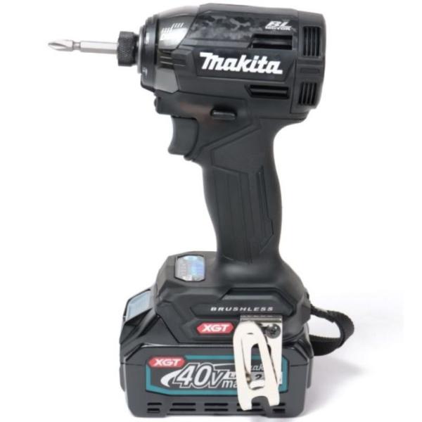 【ブランド名】: マキタ makita　【商品名】: 充電式インパクトドライバ 40Vmax2.5Ah/TD002GRDXB　【カラー】: ブラック　【付属品】: バッテリ2本・充電器・ケース・+ビットNo.2-65・フック　【ランク】: ...