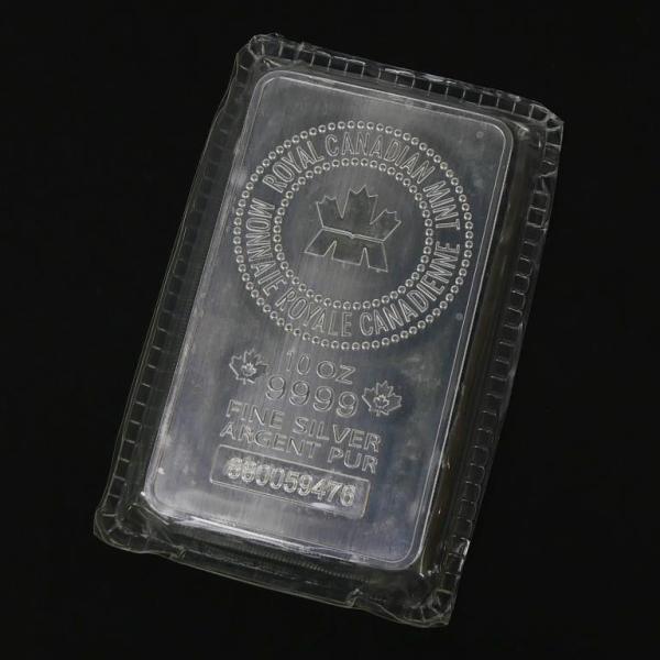 【ブランド名】: ロイヤル カナディアン ミント Royal Canadian Mint　【商品名】: 純銀 インゴット ingot 10oz 10オンス　【サイズ】: W:5.2cm H:9cm/総重量:311g　【付属品】: 本体のみ（...