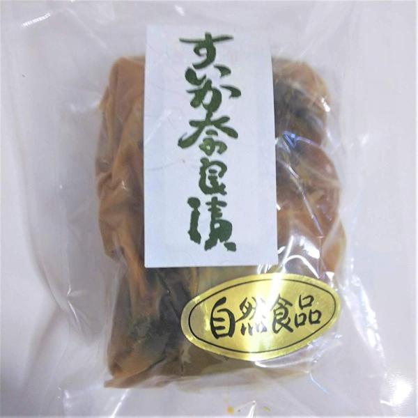 「商品情報」奈良斑鳩の里、法隆寺の参道で販売している志むらのすいかの奈良漬けです。 お酒やご飯のお供に最適です。「主な仕様」内容：すいか（小玉２個）原材料：すいか　 漬け原材料：酒粕 糖類（砂糖．ぶどう糖果糖液糖．ぶどう糖） 還元水飴 食塩...