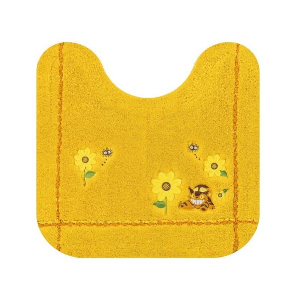 にんまりと笑うネコバスを刺繍で表現した楽しいデザイン☆存在感たっぷり！猫バスのトイレシリーズ『花のバス停』 センコー となりのトトロ ネコバス トイレ カバー 便座カバー ふたカバー  フタカバー ペーパーホルダーカバー スリッパ トイレタ...